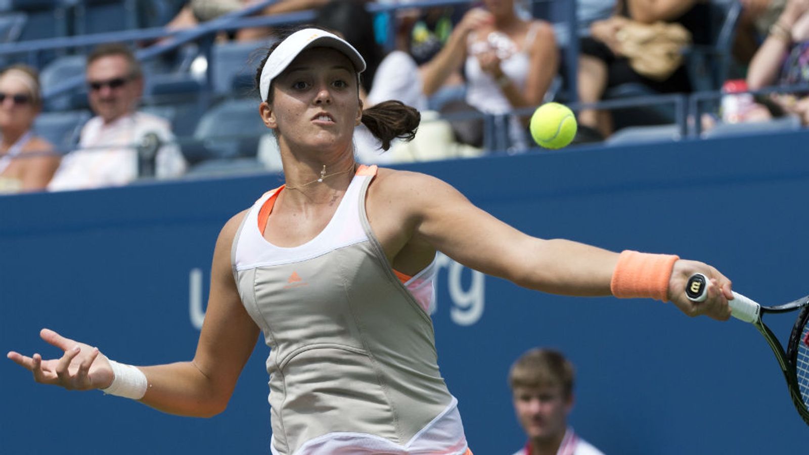 WTA Guangzhou Open: Laura Robson wins to go into second round | Tennis ...