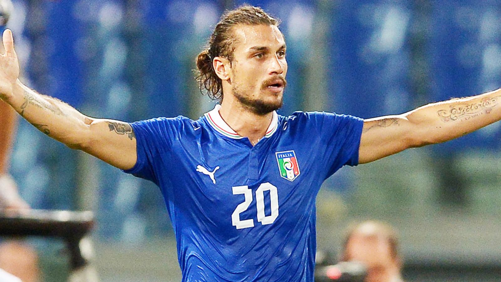 Daniel Osvaldo is looking forward to working under Mauricio Pochettino ...