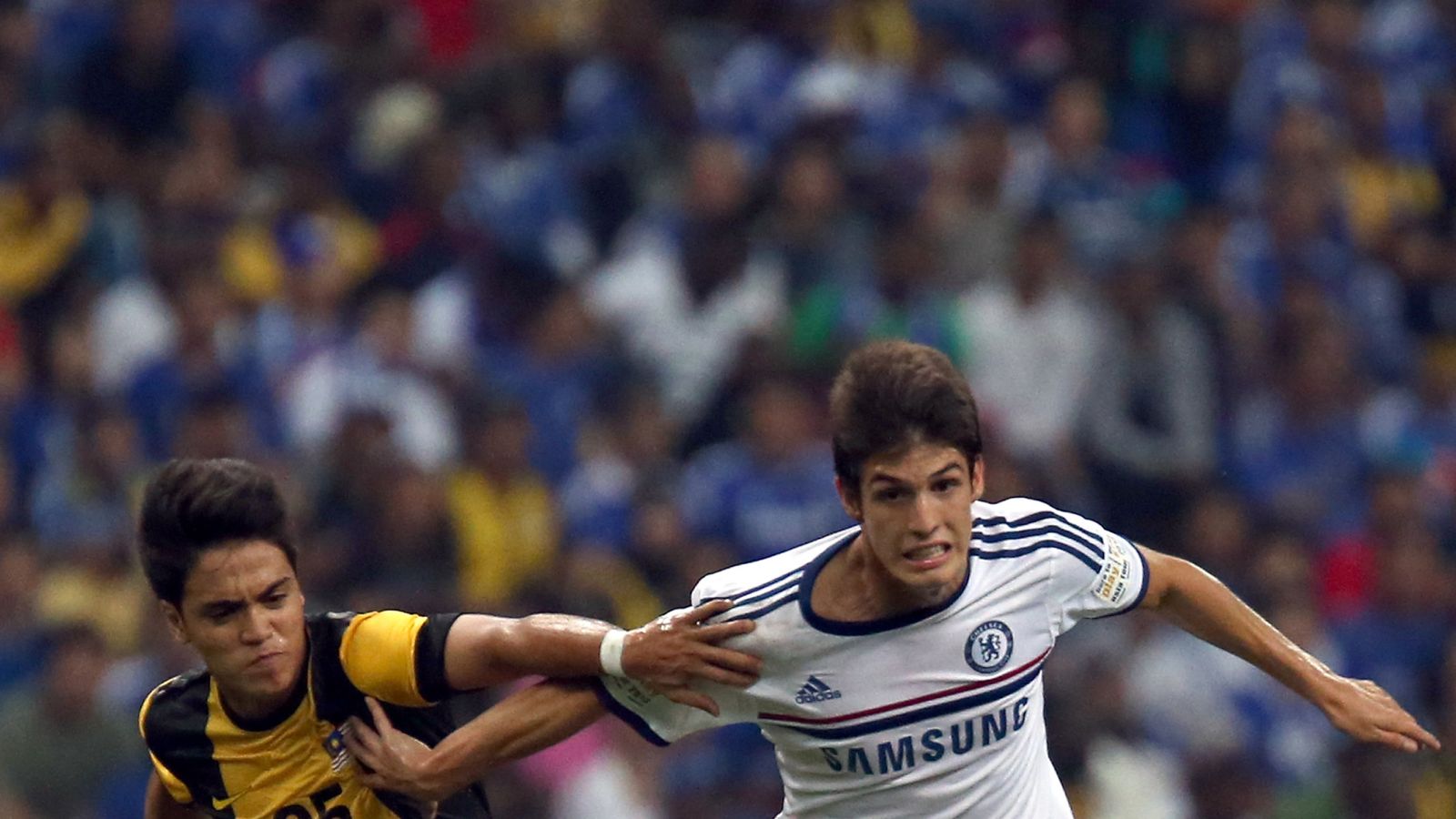 Chelsea forward Lucas Piazon happy to have joined Vitesse Arnhem on ...