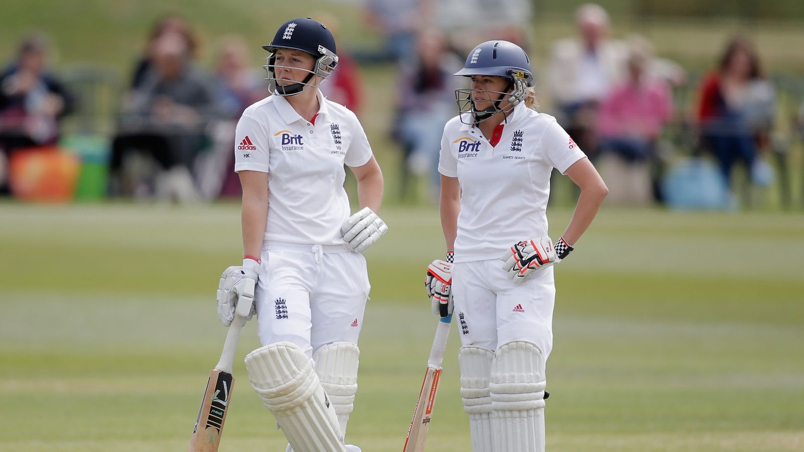 Women's Ashes Test: England dig in to stay on track for draw | Cricket ...