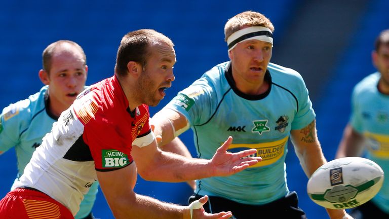 Super League: Ian Henderson signs new contract with Catalan Dragons ...