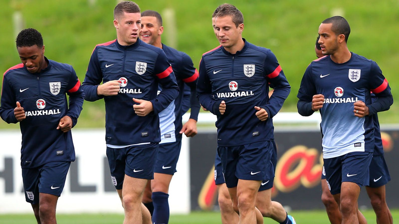 World Cup: Theo Walcott hails England's youngsters ahead of Moldova ...