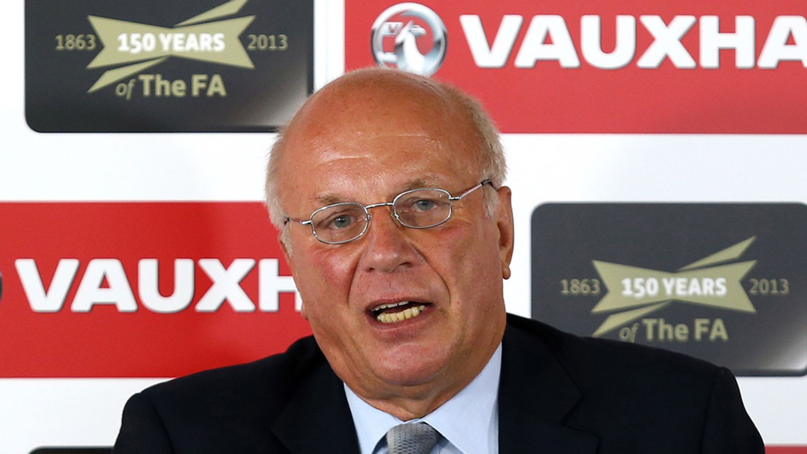 England debate: Phil Brown, Kevin Davies and Dean Windass discuss Greg ...