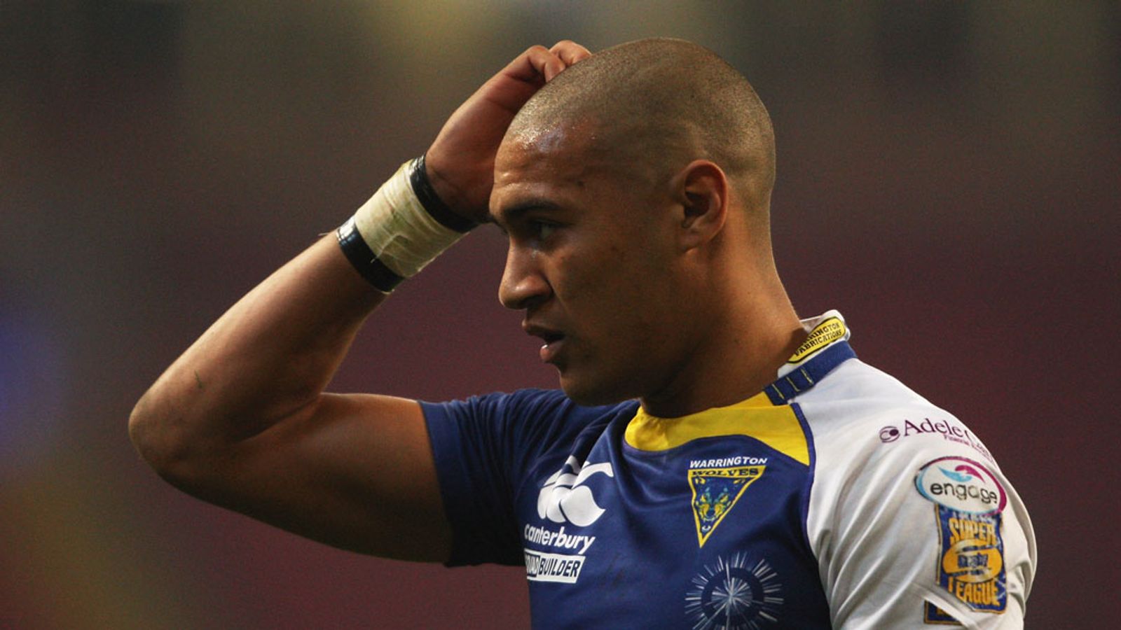 Super League: Kevin Penny signs 12-month contract with Warrington ...