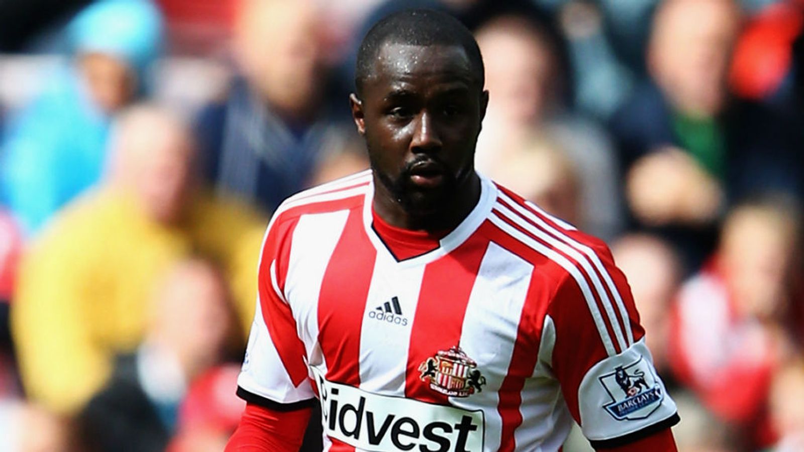 Sunderland midfielder Cabral is in talks over a possible move to Genoa ...