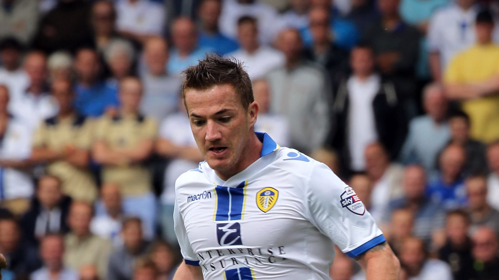 Championship: Ross McCormack nets double as Leeds beat Yeovil 2-0 ...