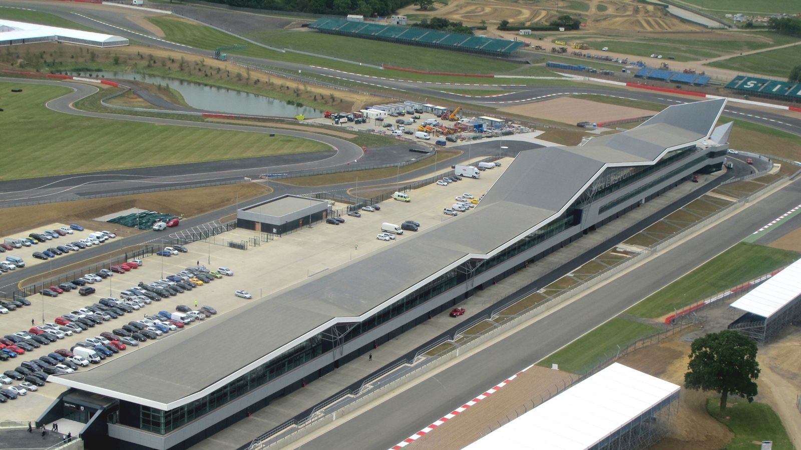 BRDC agree deal to lease Silverstone land to commercial property ...