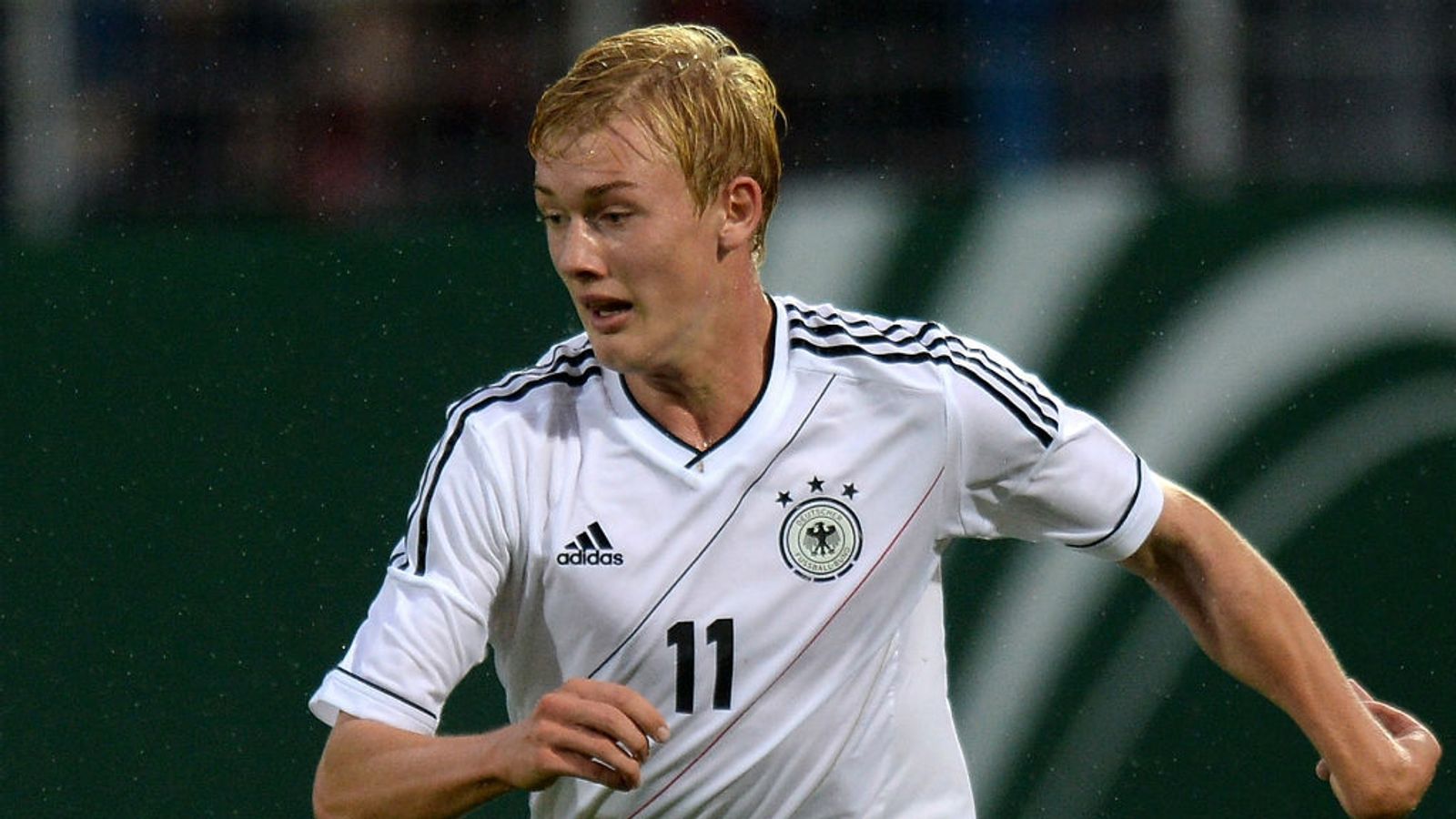 Transfer news: Bayer Leverkusen confirm signing of Julian Brandt from ...