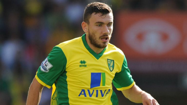 Premier League: Robert Snodgrass hits back at Norwich's critics ...