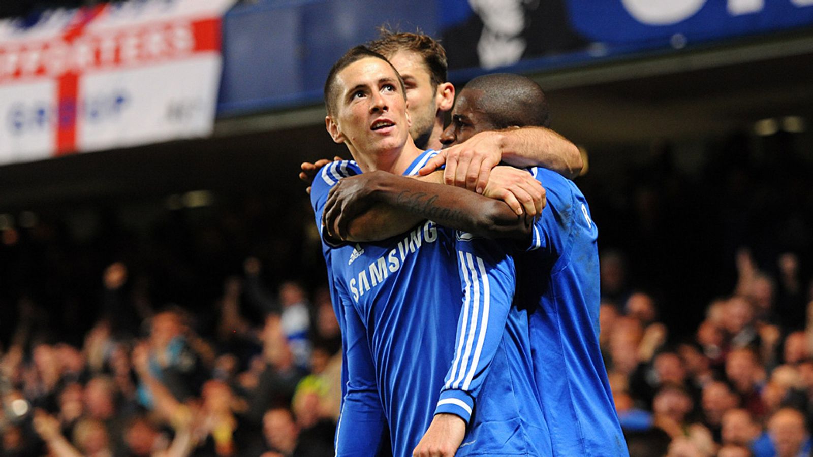 Premier League: Chelsea beat Manchester City 2-1 as Fernando Torres ...