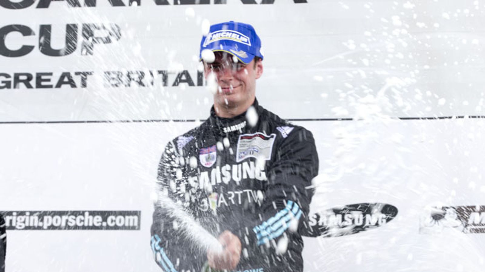 Michael Meadows clinches consecutive Carrera Cup GB titles | Motor ...