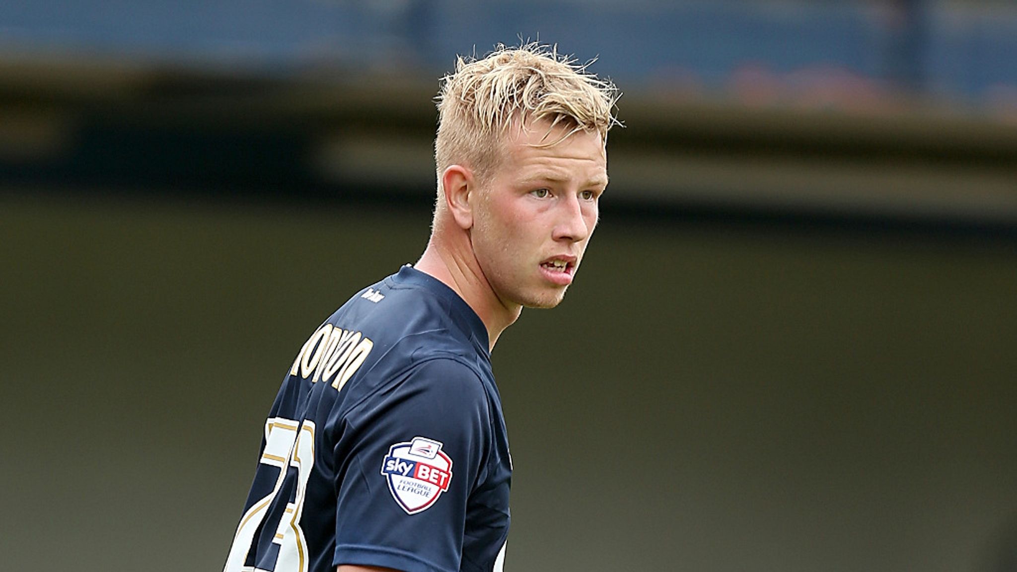 Transfer News: Southend United agree deal for Adam Thompson | Football ...