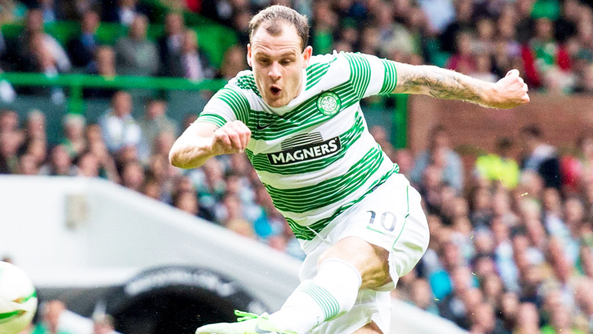 Transfer news: Anthony Stokes signs new three-year contract with Celtic ...