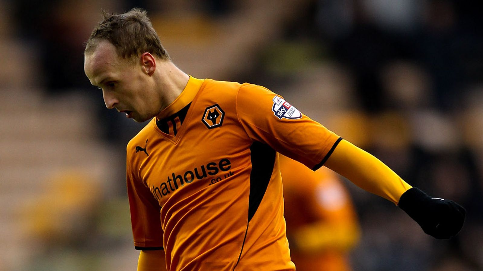 Wolves down Rovers to go top | Football News | Sky Sports