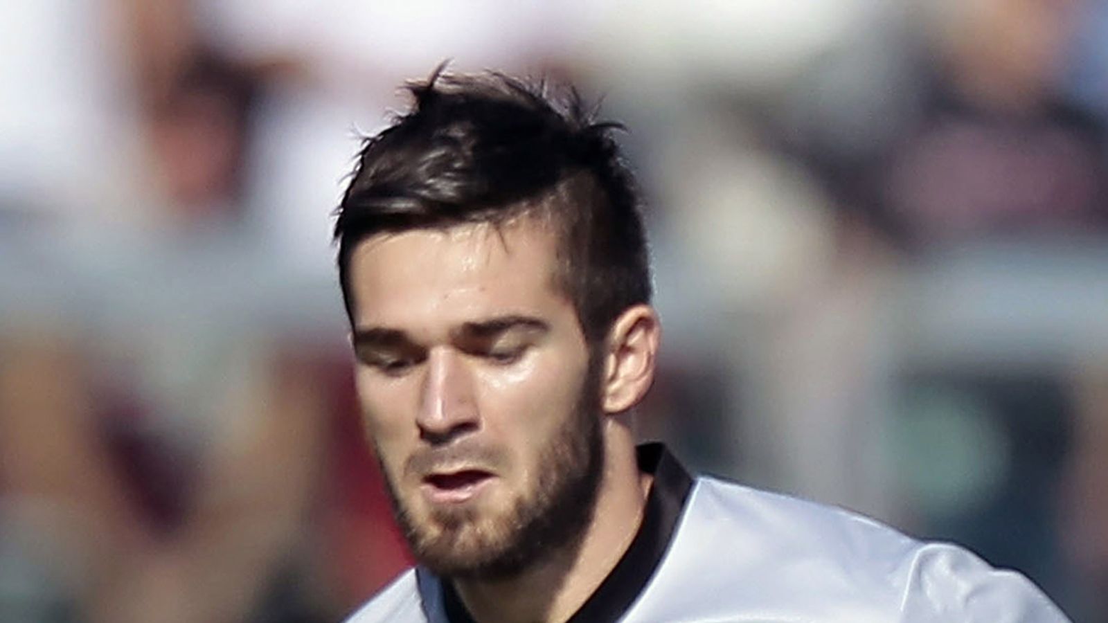 Livaja strike sinks Bologna | Football News | Sky Sports