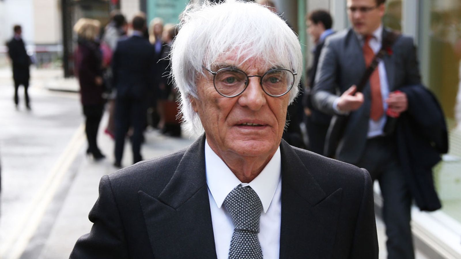Bernie Ecclestone steps down from the board of the holding company ...