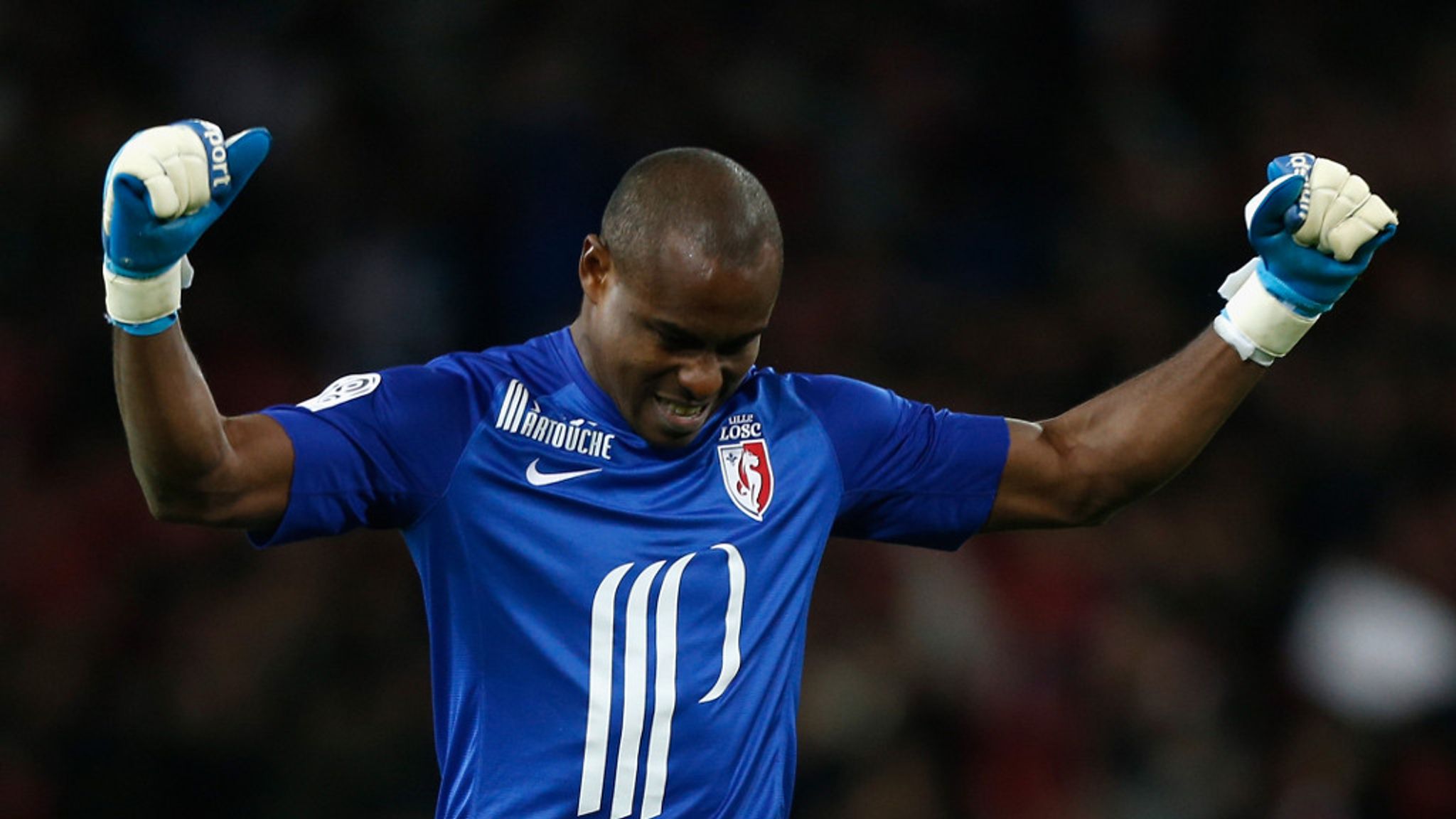 Ligue 1: Lille goalkeeper Vincent Enyeama signs new long-term contract ...