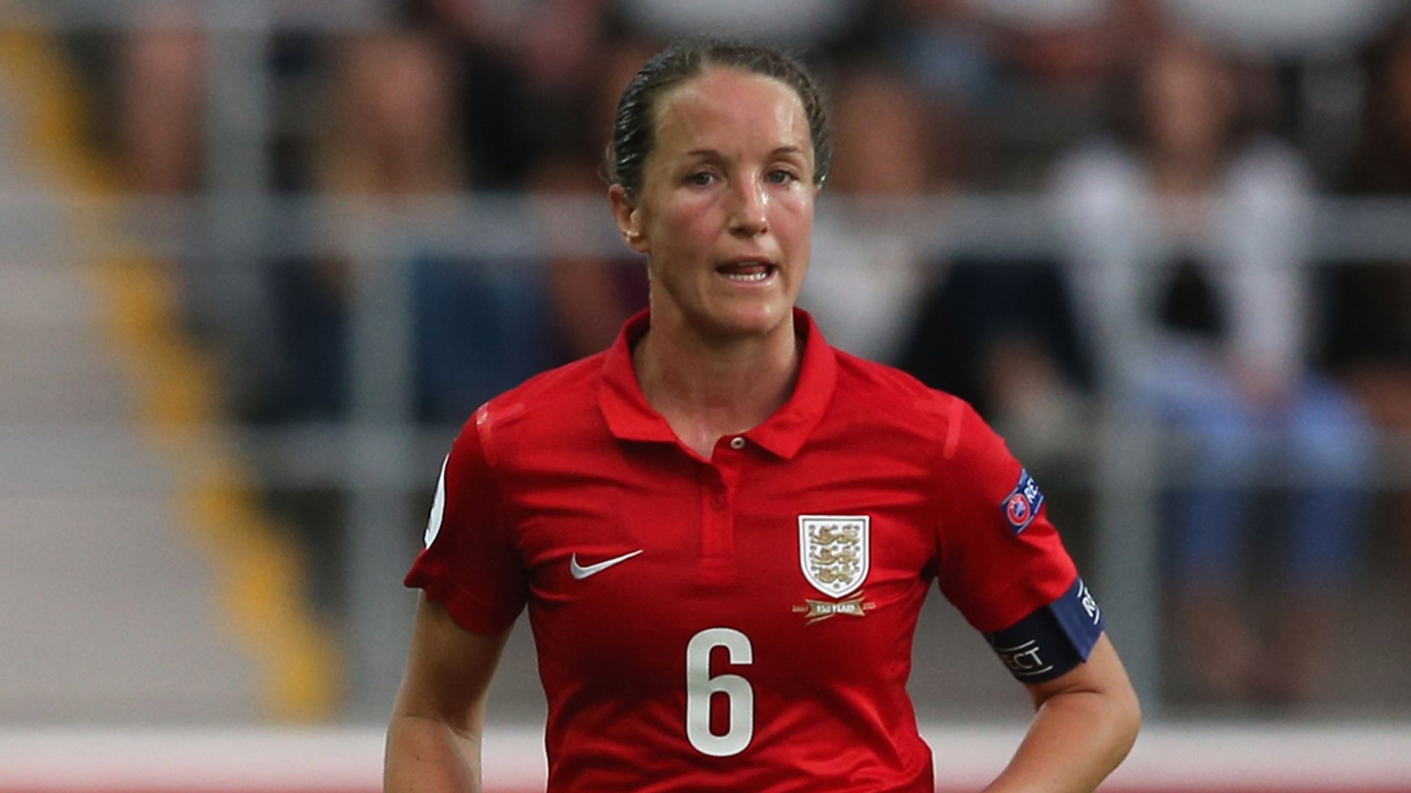 Casey Stoney re-signs with Arsenal Ladies after over 11 years away from ...