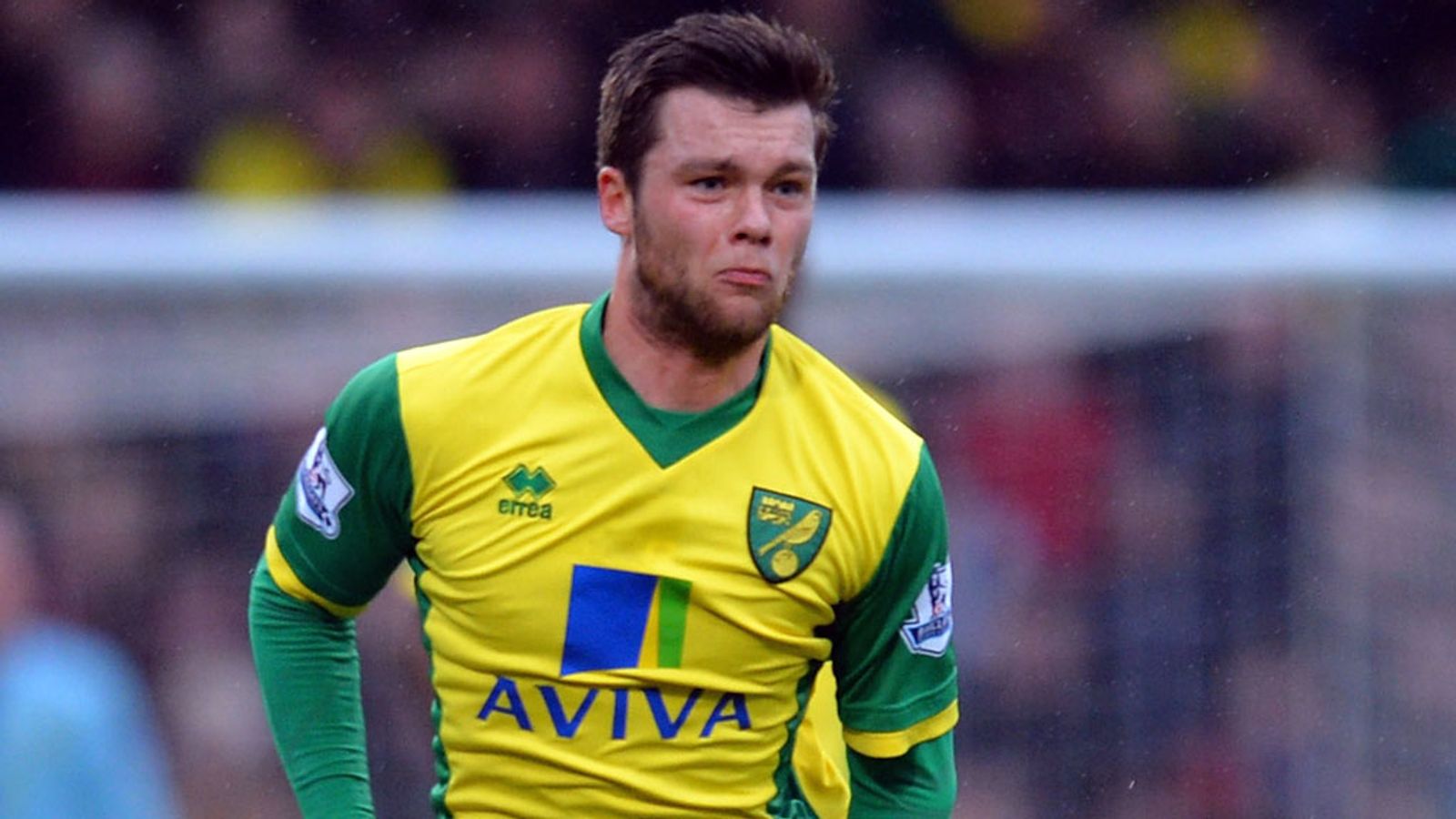 Premier League: Norwich midfielder Jonny Howson signs new long-term ...