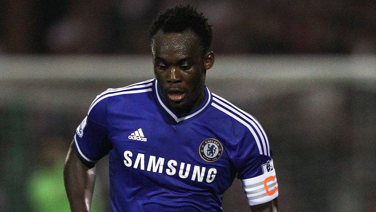 Transfer news: Chelsea midfielder Michael Essien could move, agent ...