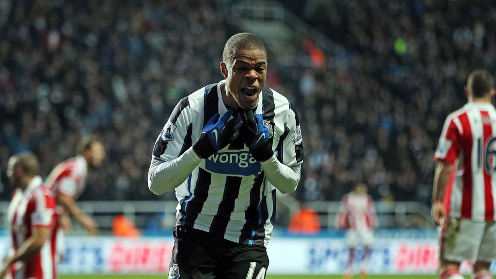 Premier League: Loic Remy relishing Newcastle's game against Arsenal ...
