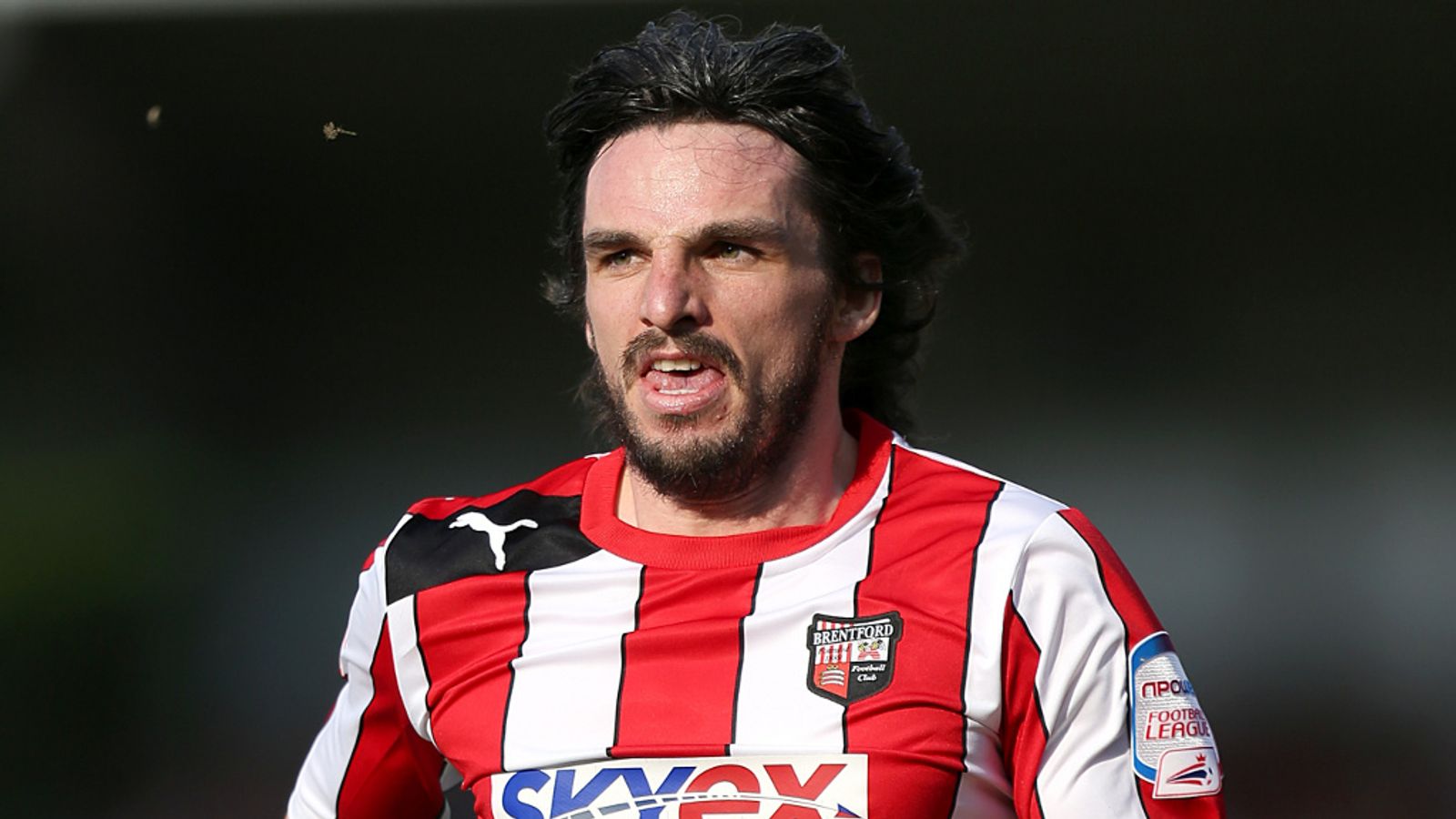 Brentford return to summit | Football News | Sky Sports