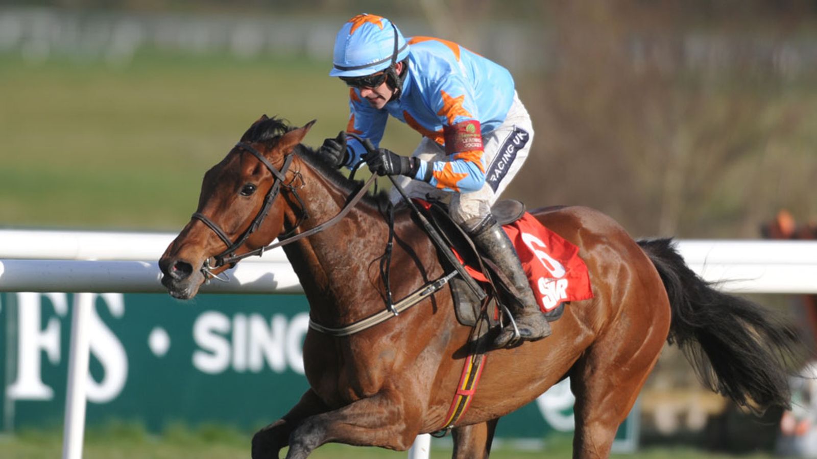 Live Graham Cunningham chat | Racing News | Sky Sports