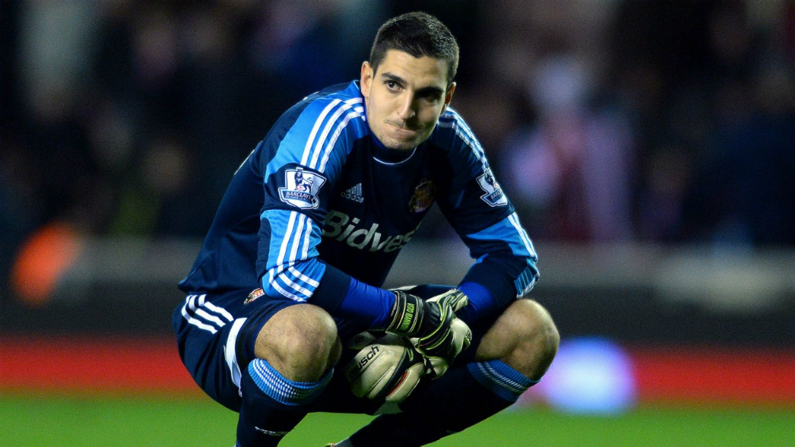 Transfer news: Gus Poyet says Vito Mannone is 'calm' about Man Utd ...