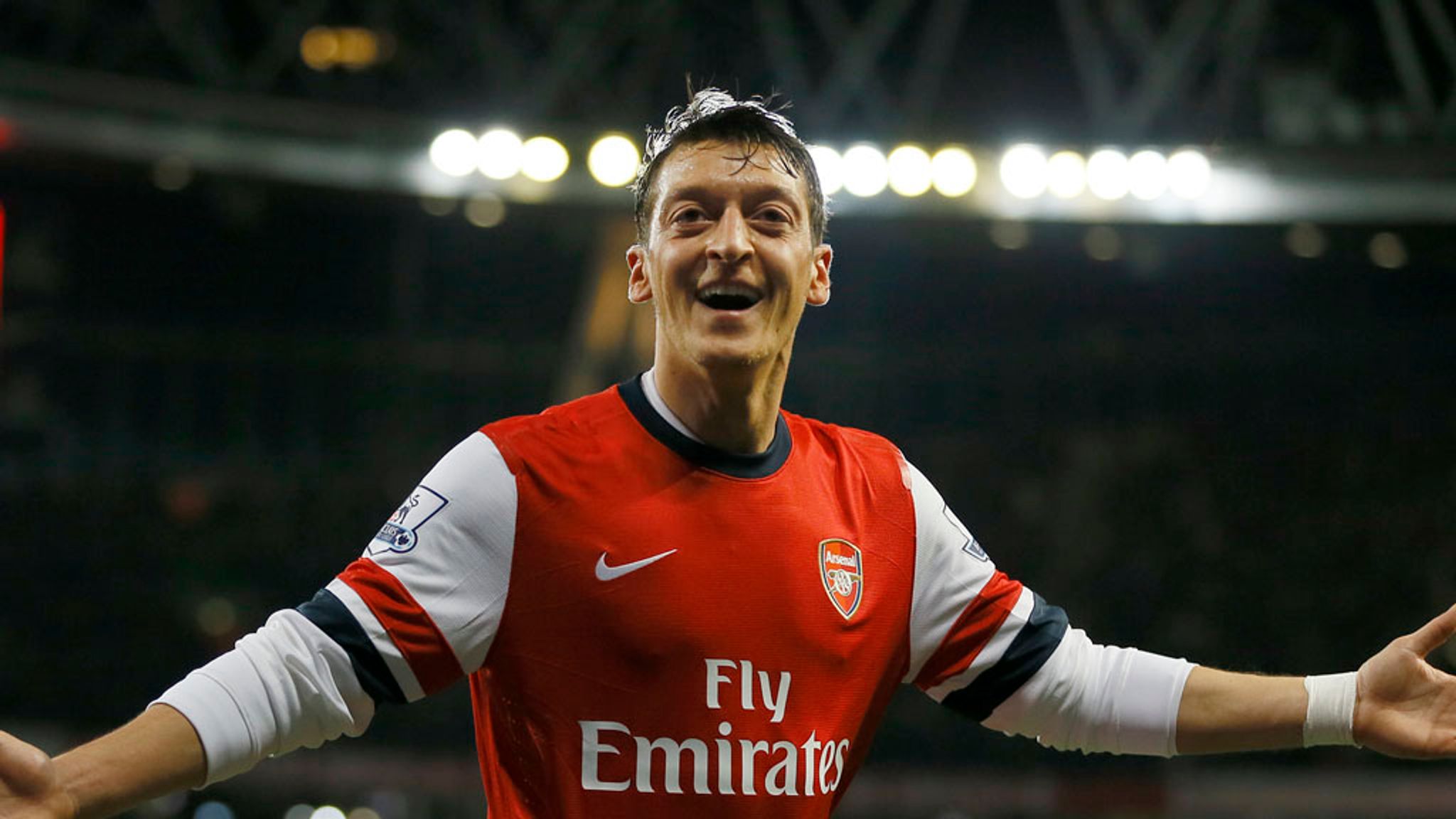 Arsenal's record signing Mesut Ozil enjoying playing in the Premier ...