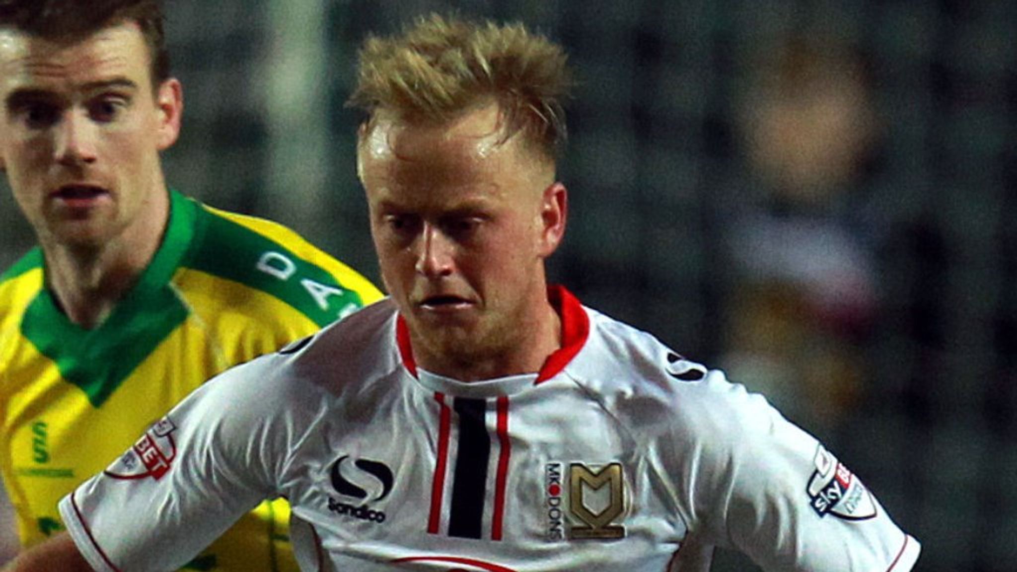 Reeves strikes late to lift Dons | Football News | Sky Sports