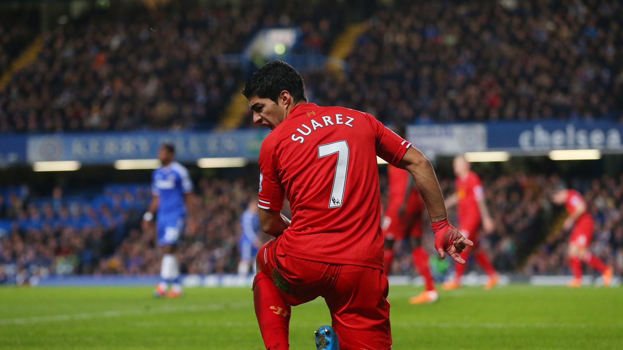 Premier League: Brendan Rodgers backs Luis Suarez over diving claims ...