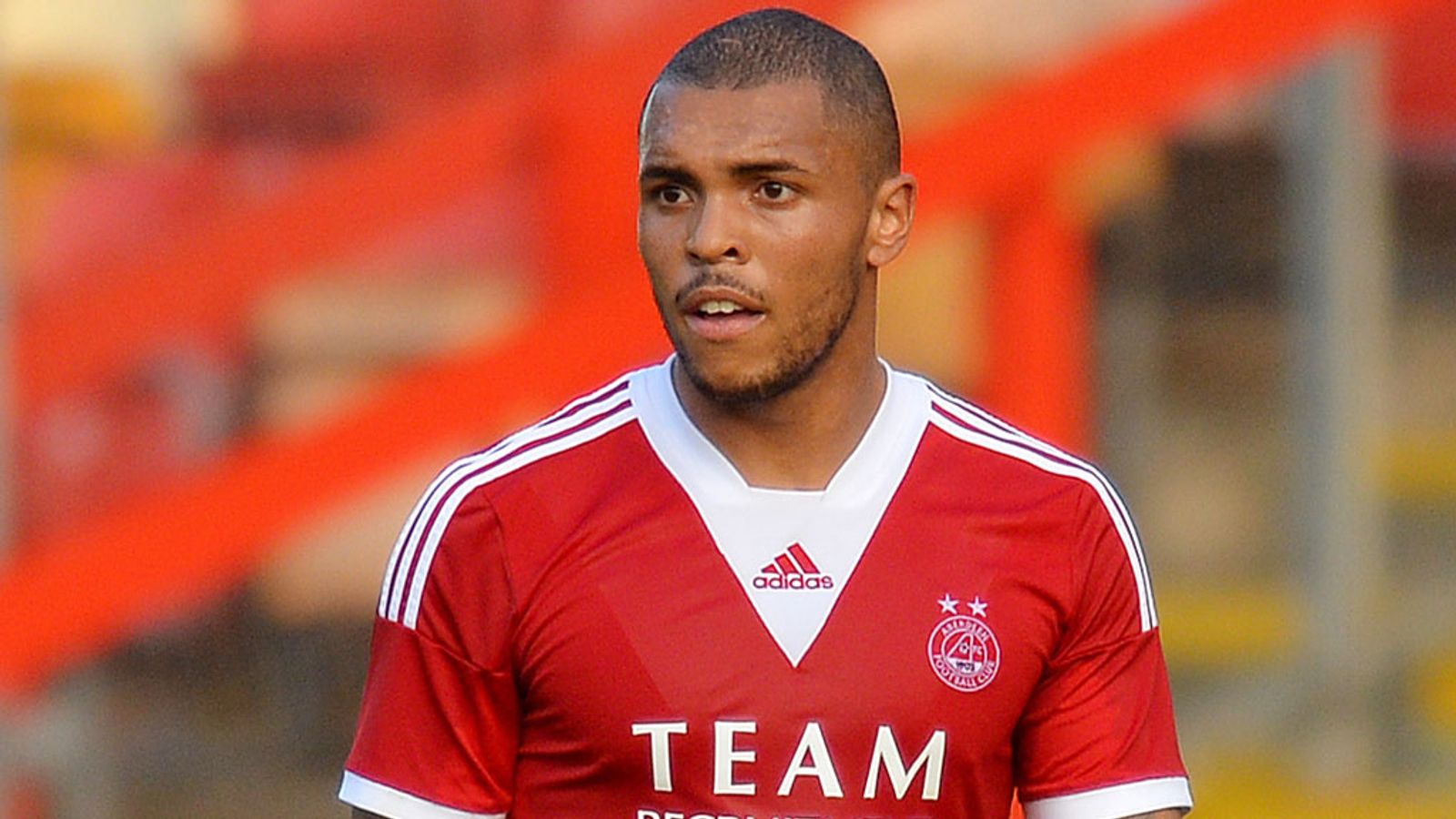 Transfer news: Josh Magennis eyes next move | Football News | Sky Sports