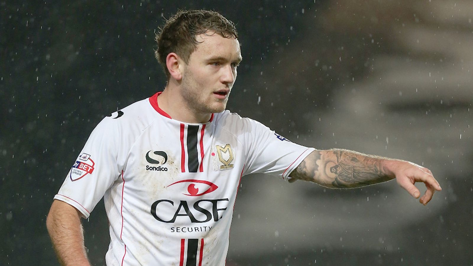 Trio fit for MK Dons training | Football News | Sky Sports