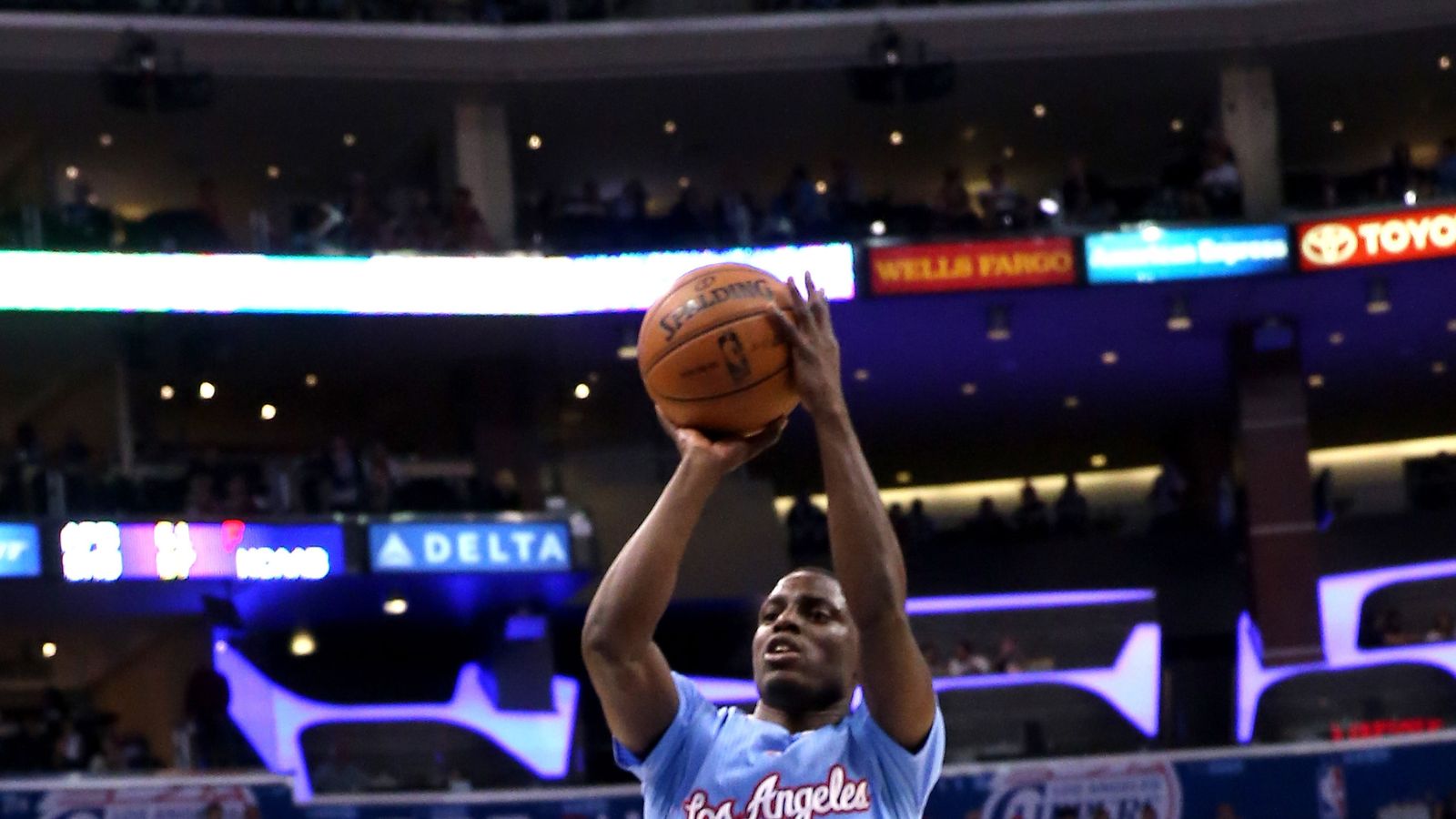 NBA: Darren Collison rises to the challenge for the Los Angeles ...