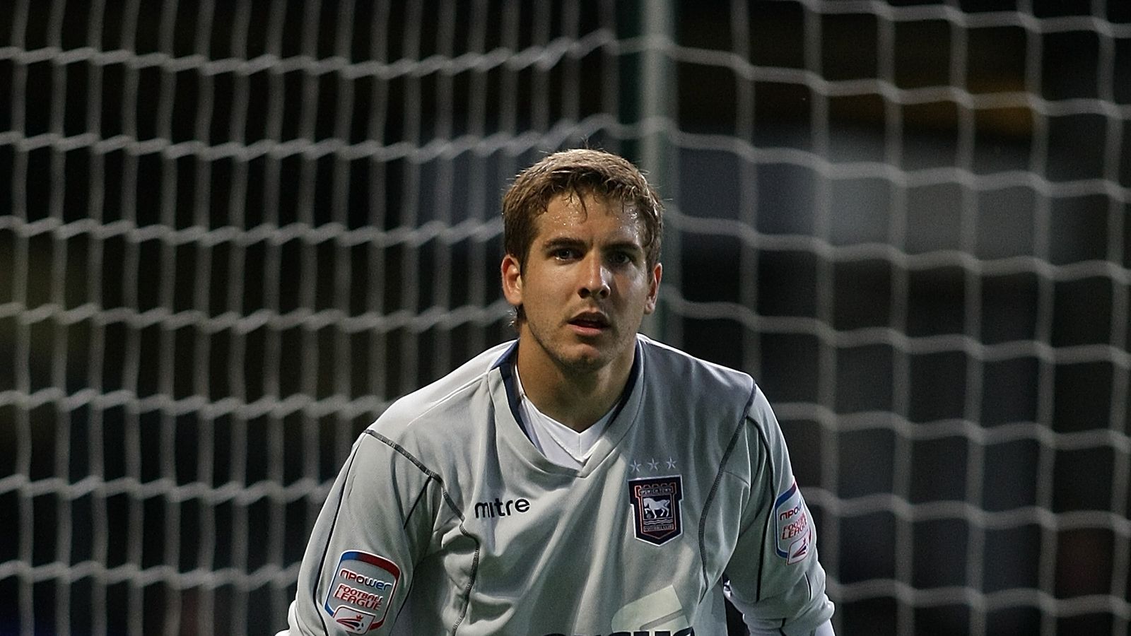 Sky Bet Championship: Goalkeeper Arran Lee-Barrett earns Bolton stay ...