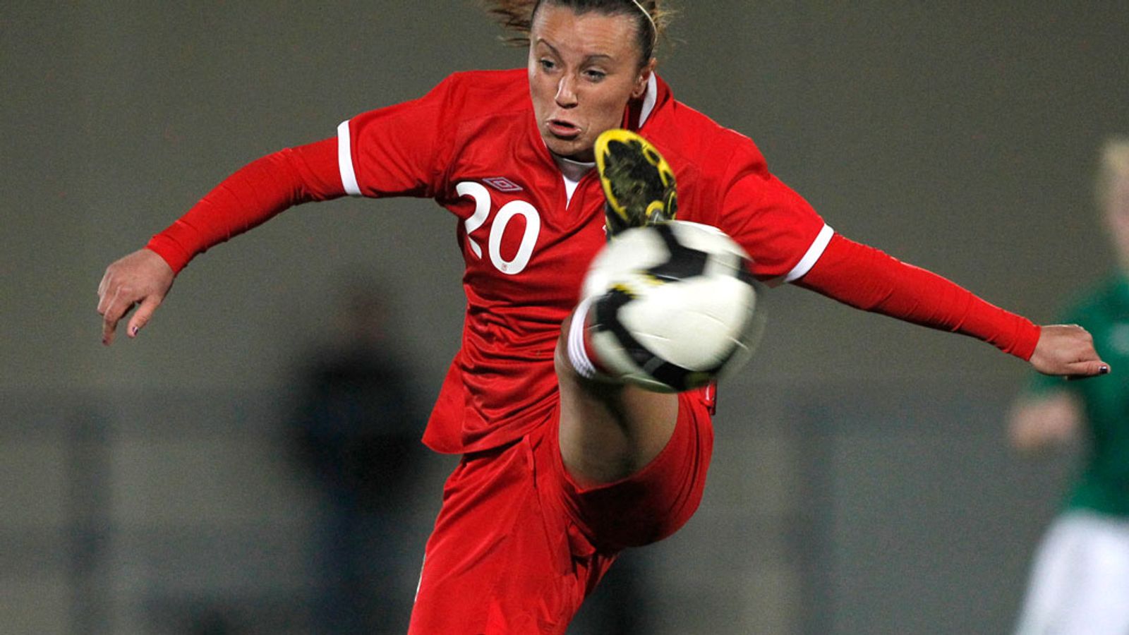 Women's football: Natasha Harding signs new Bristol deal | Football ...
