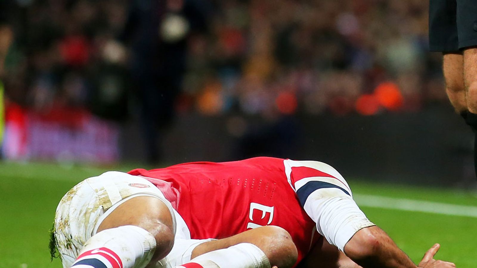 Theo Walcott's injury has given Arsenal and England big problems, says ...