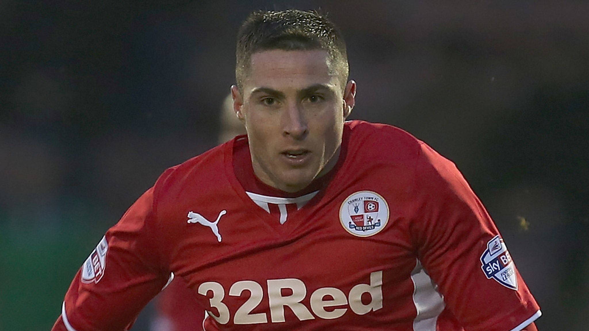 Oldham sign midfielder Jones | Football News | Sky Sports