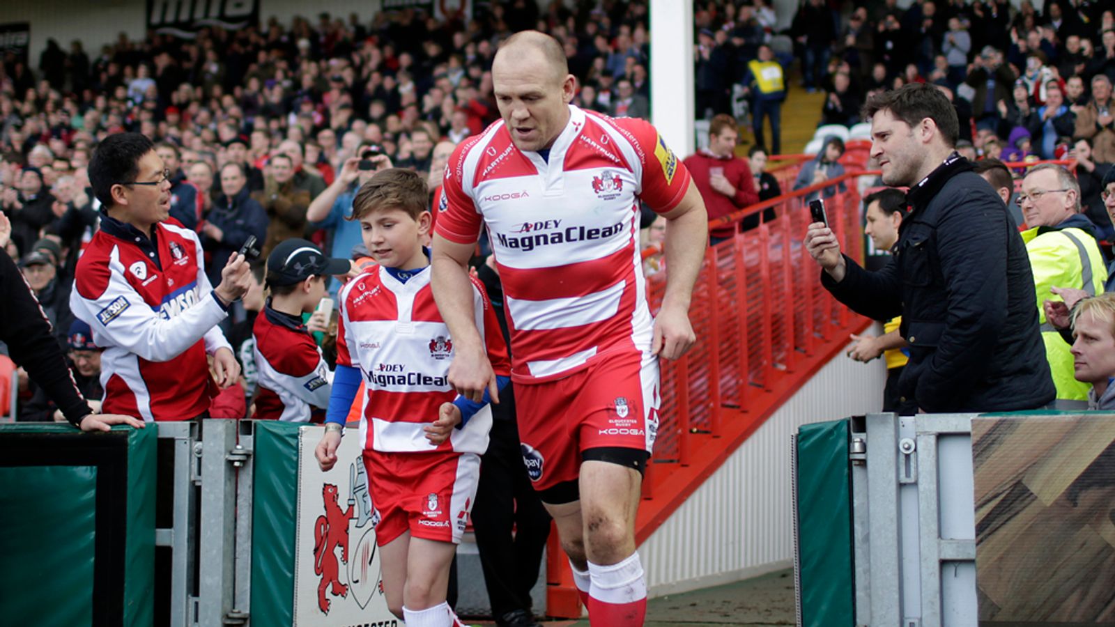 Factfile on England World Cup-winner Mike Tindall following his ...