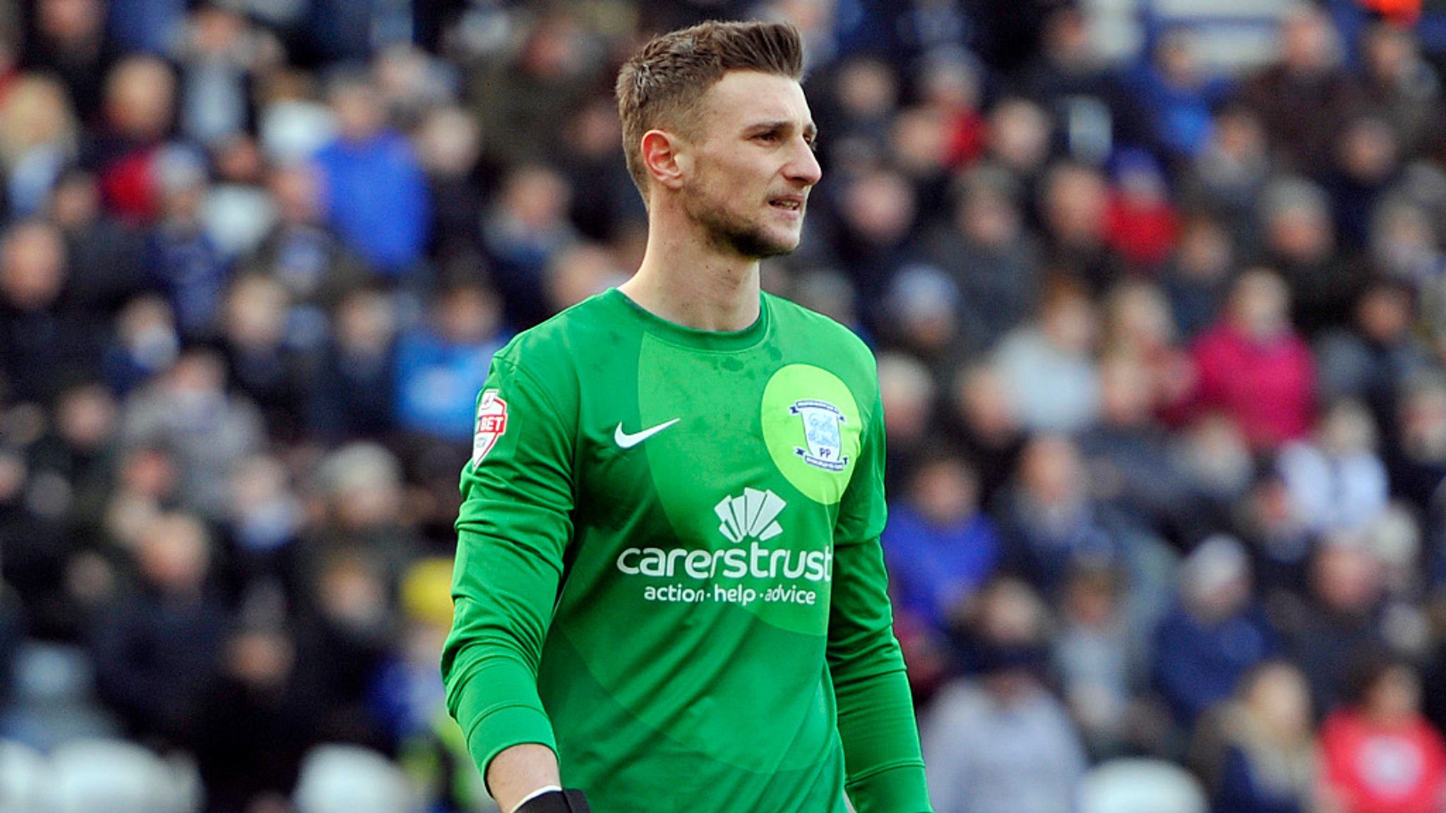 Championship: Norwich goalkeeper Declan Rudd signs a new three-year ...