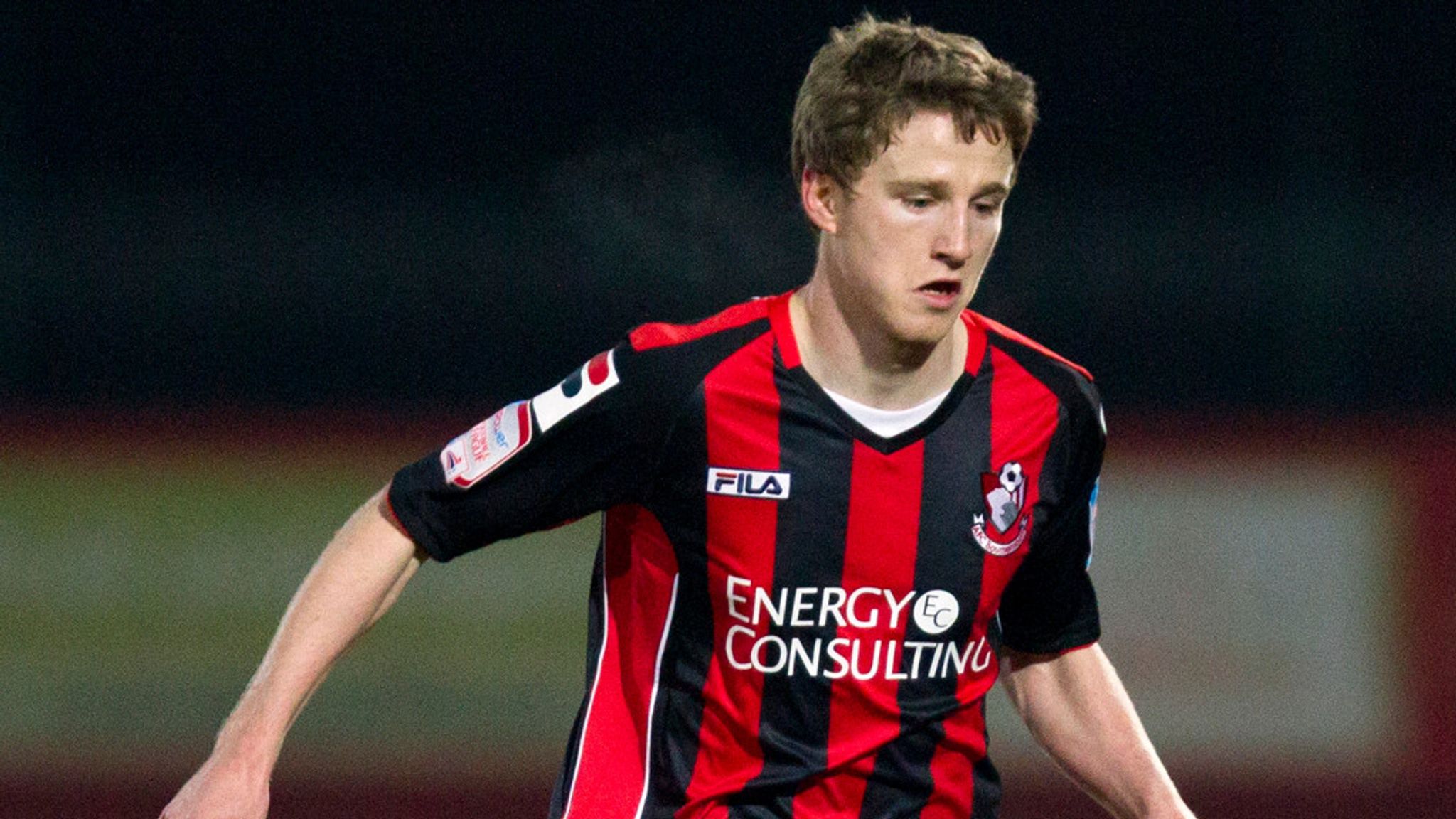 Championship: Eddie Howe says Eunan O'Kane can force his way into ...