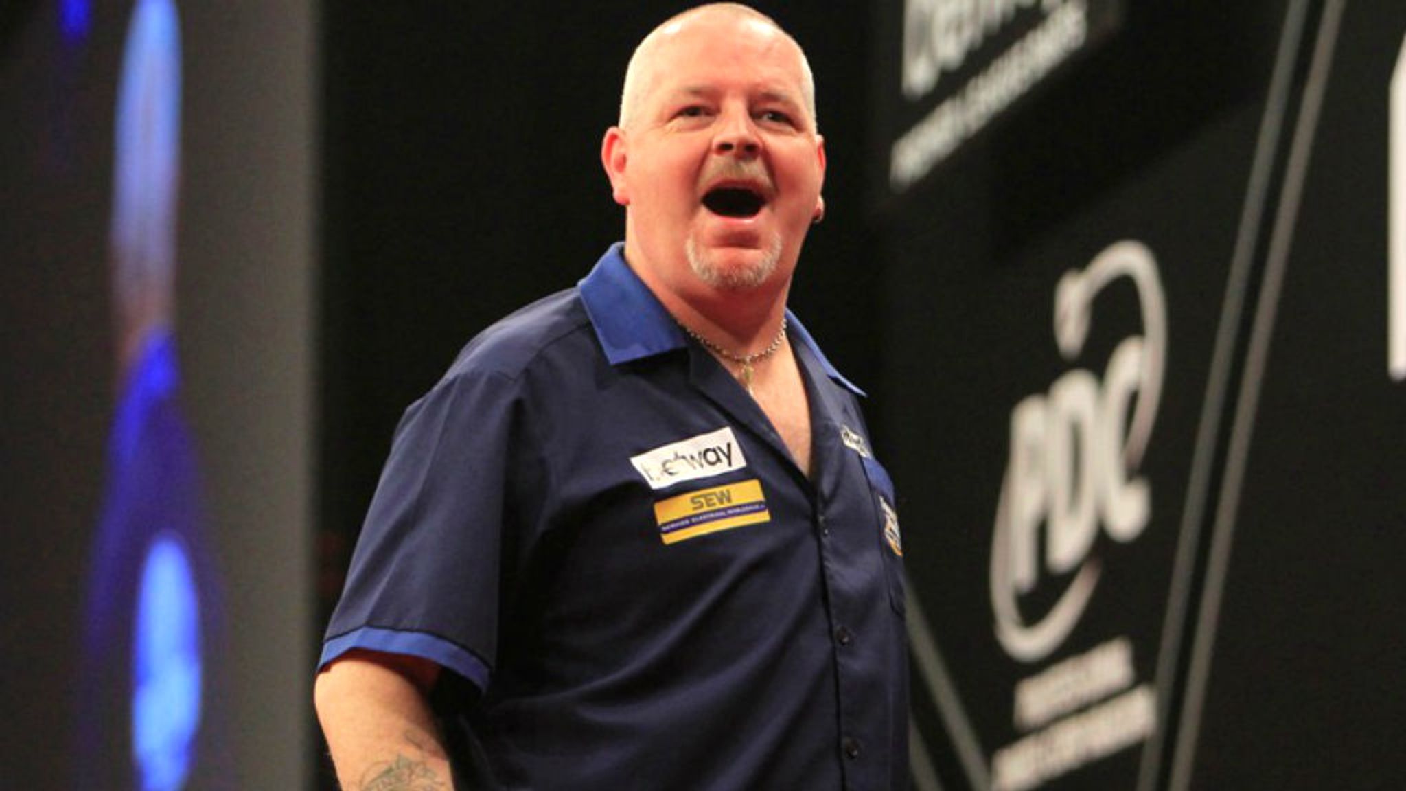 Premier League Darts: Michael van Gerwen versus Phil Taylor will be a ...