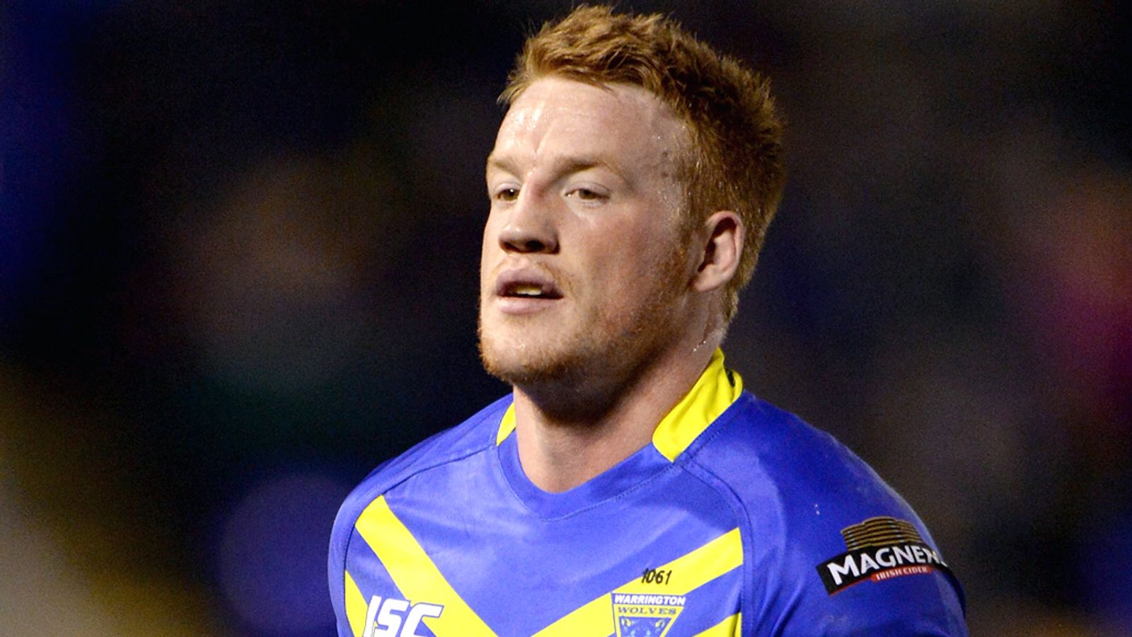 Super League: Wakefield sign Warrington winger Chris Riley on month's ...