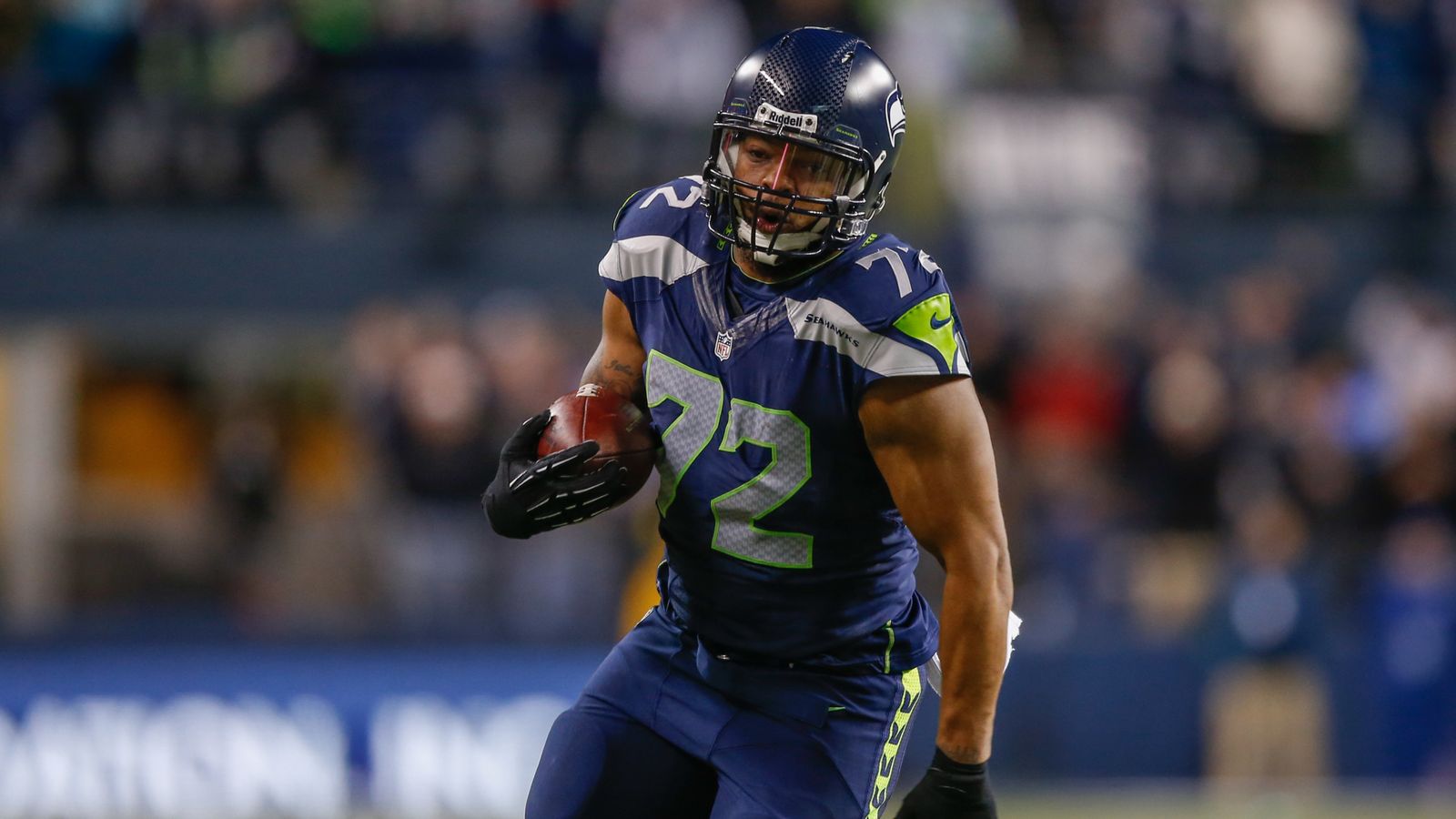 NFL: Michael Bennett re-signs with Seattle Seahawks, Sam Shields stays ...