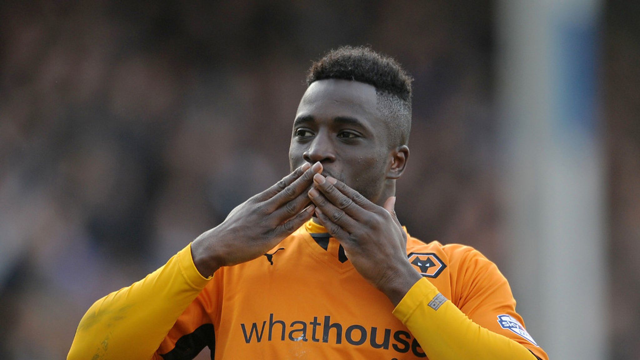 Sky Bet Championship: Wolves continue strong start by beating Bolton ...