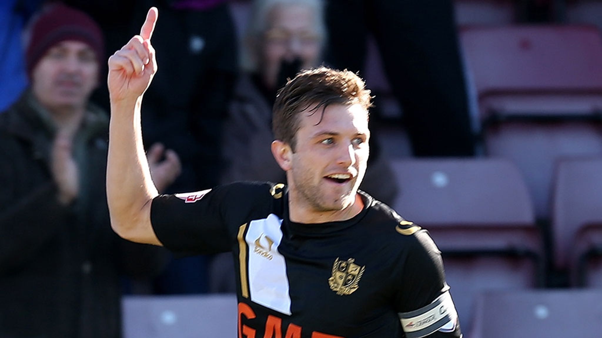 Loft to depart Port Vale | Football News | Sky Sports