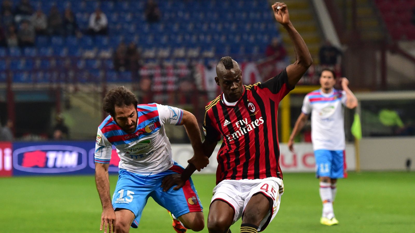 Montolivo the hero for Milan | Football News | Sky Sports