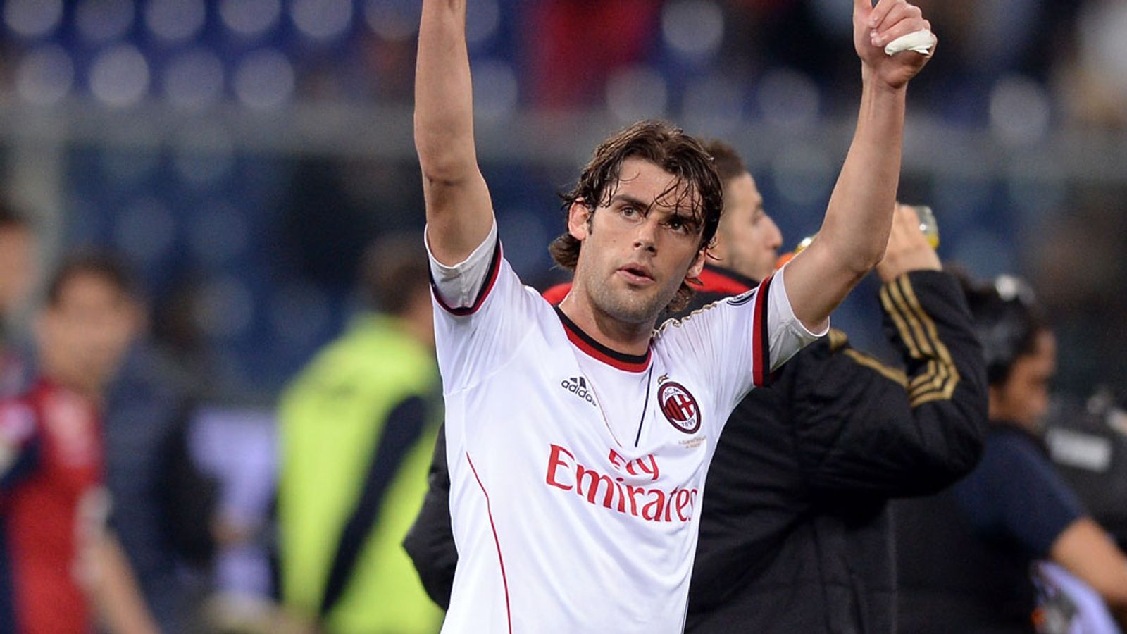 Taarabt inspires Milan win | Football News | Sky Sports