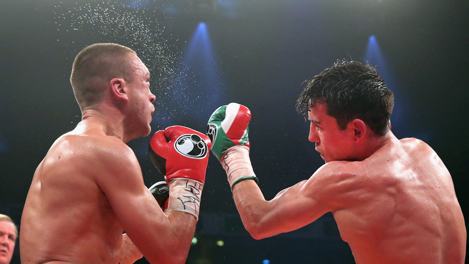 Battle of Manchester: Anthony Crolla and Scott Quigg impress | Boxing ...