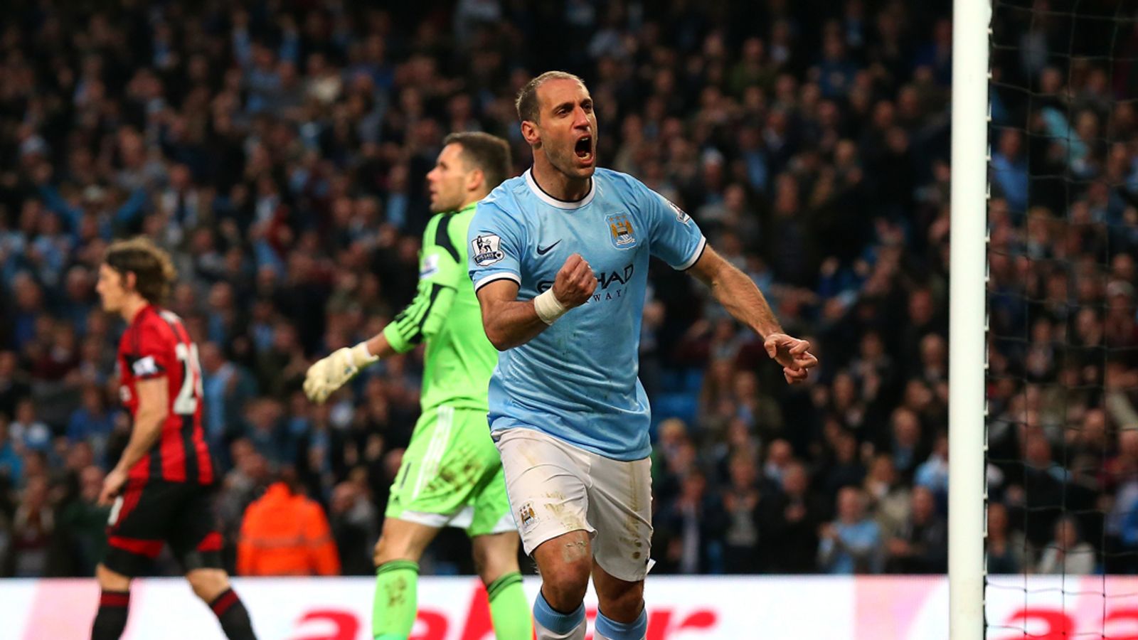 Premier League: Manchester City's Pablo Zabaleta vows to keep fighting ...